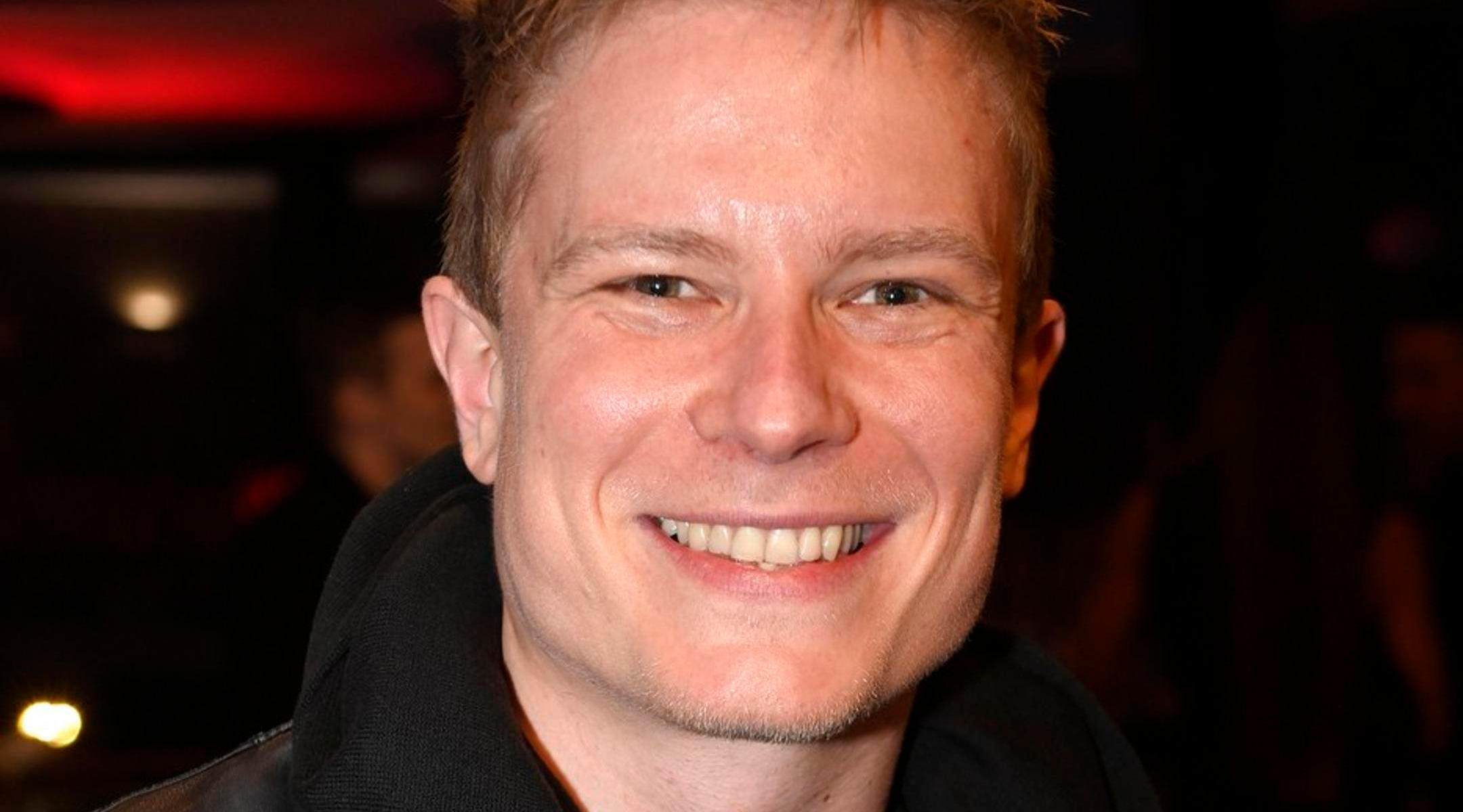 Miro Šmajda ze Superstar měl ve Vietnamu vážnou nehodu na motorce – Žena.cz