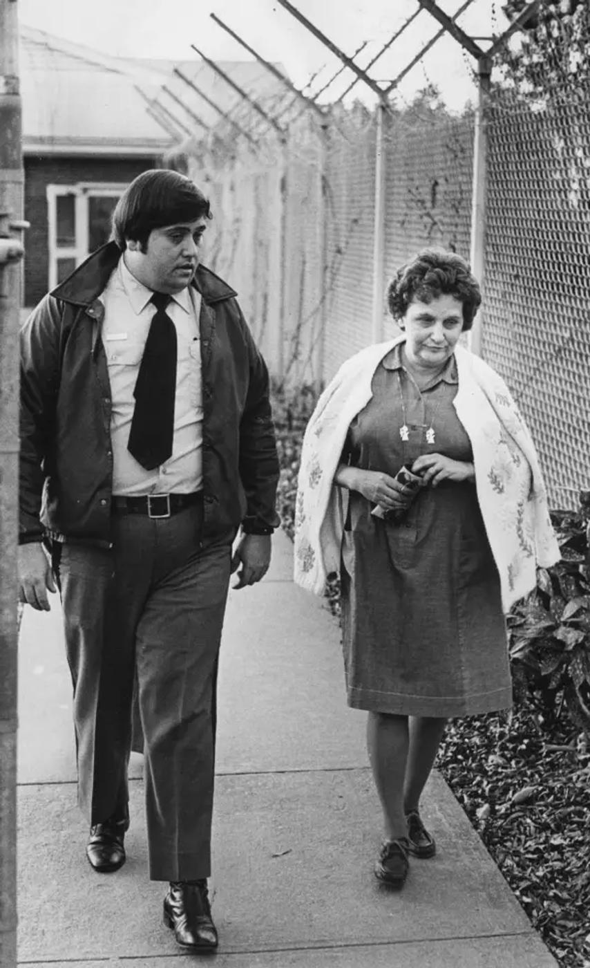 Tvář anděla, duše vražedkyně: Velma Barfield a její tajemství smrti (31 ...