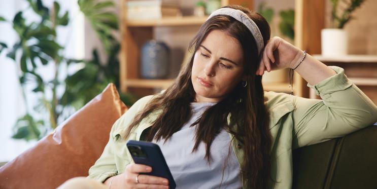 Muži v seznamkách míří mimo svou ligu, ženy se drží při zemi. Kdo spíš zůstane sám? – Žena.cz