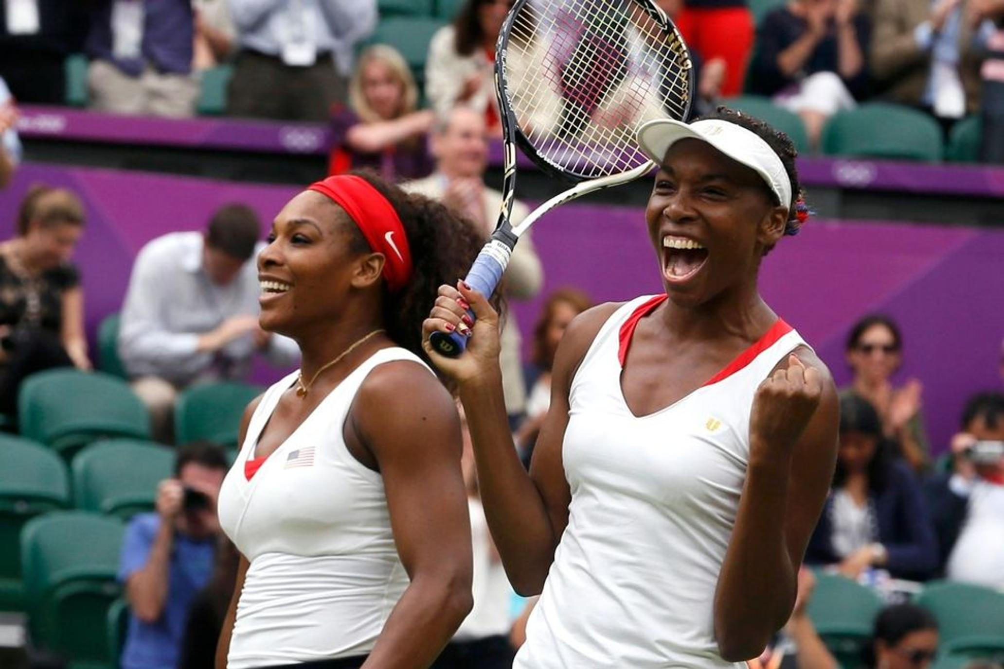 Kdo s kým sdílí geny? Slavní sourozenci, o nichž jste netušili, že jsou ...