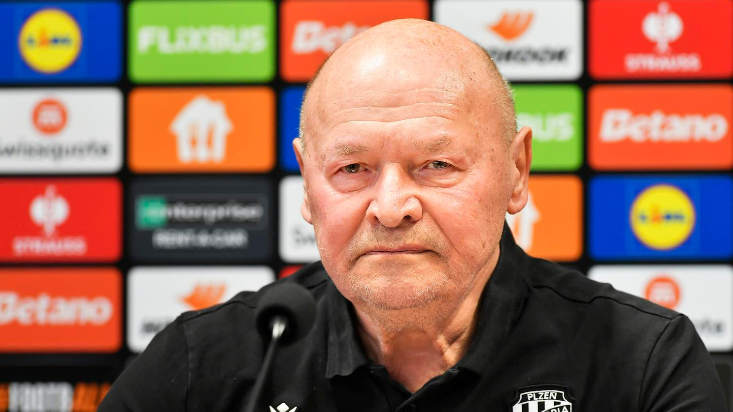 Mužstvo v rozkladu není, je třeba zažehnout oheň, říká Koubek. Na Iry a ...