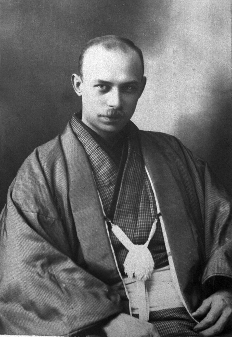 Architekt, jehož palác přežil i atomový výbuch. Jan Letzel propadl ...